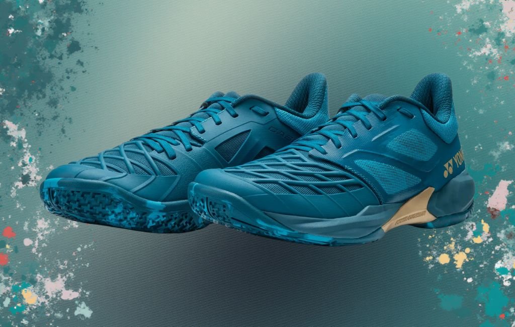 Yonex Power Cushion Cascade Drive Review - Badminton World Tour